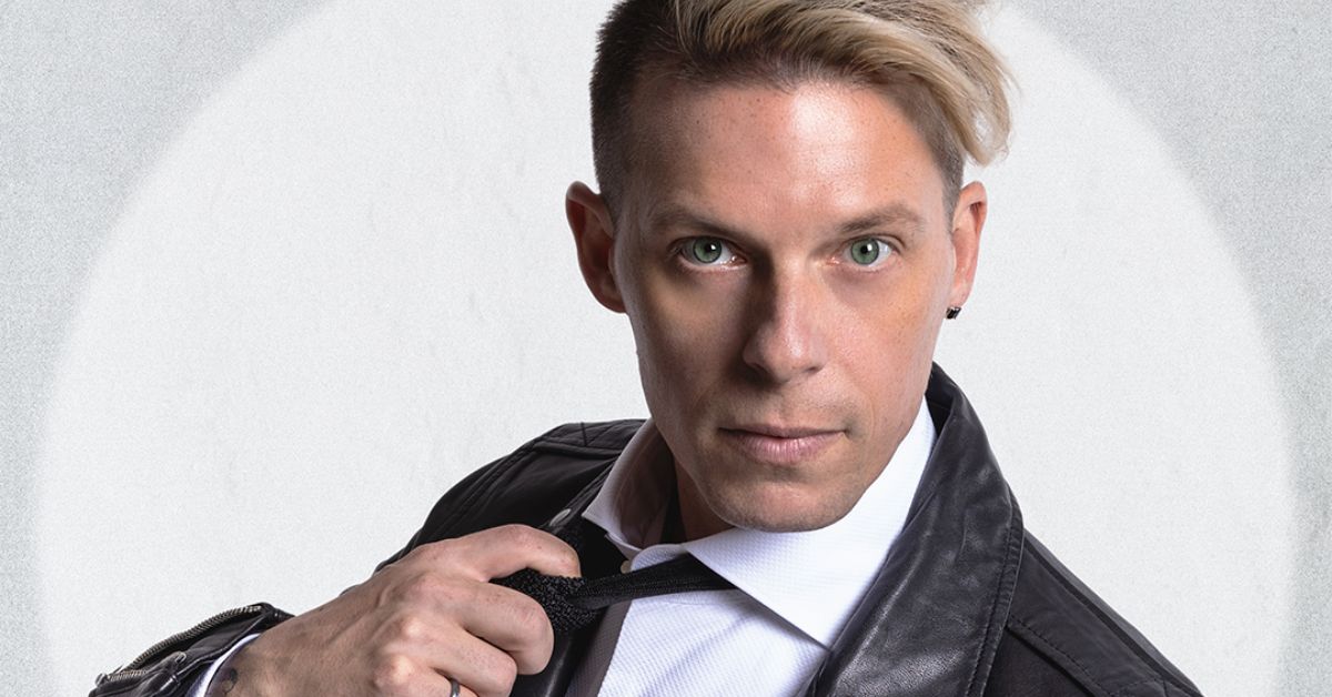 The Dark Tenor | Billy Andrews - Videos