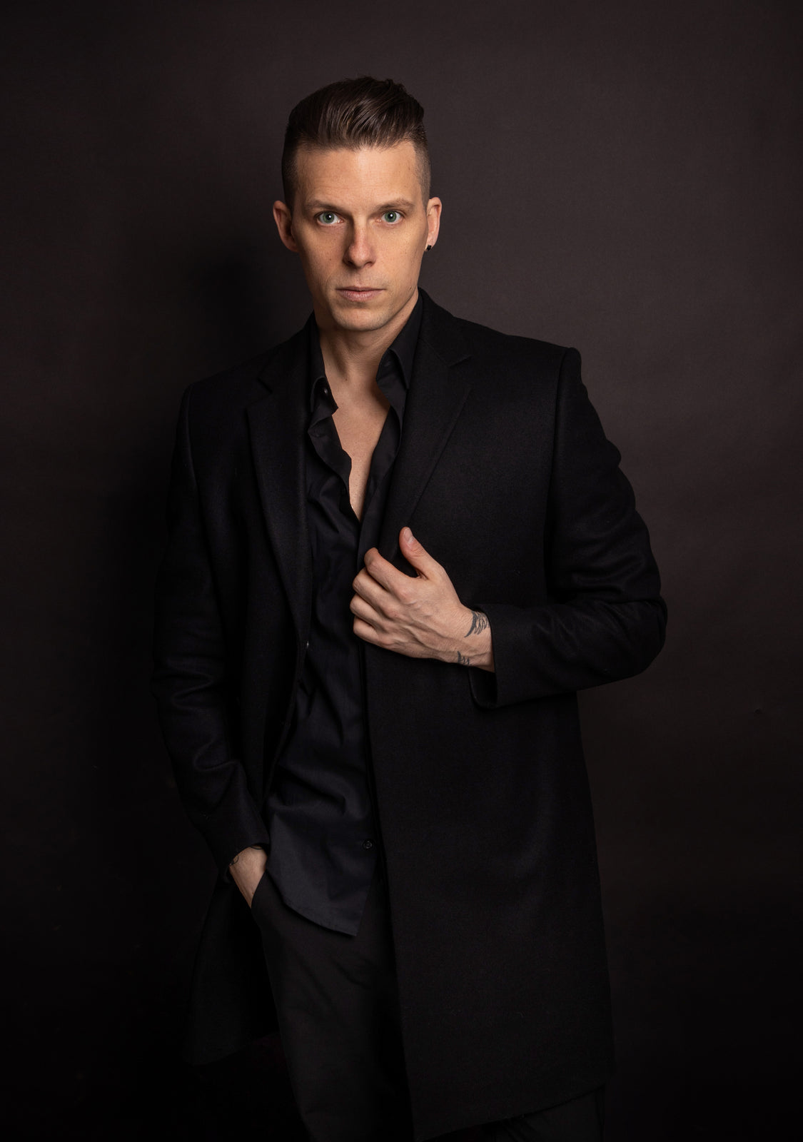 The Dark Tenor | Billy Andrews - Biografie